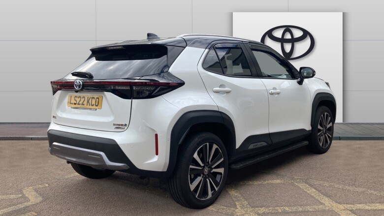 Used Toyota Yaris Cross 1.5 Hybrid Premiere Edition AWD 5dr CVT Hybrid Estate for Sale | Vertu ...